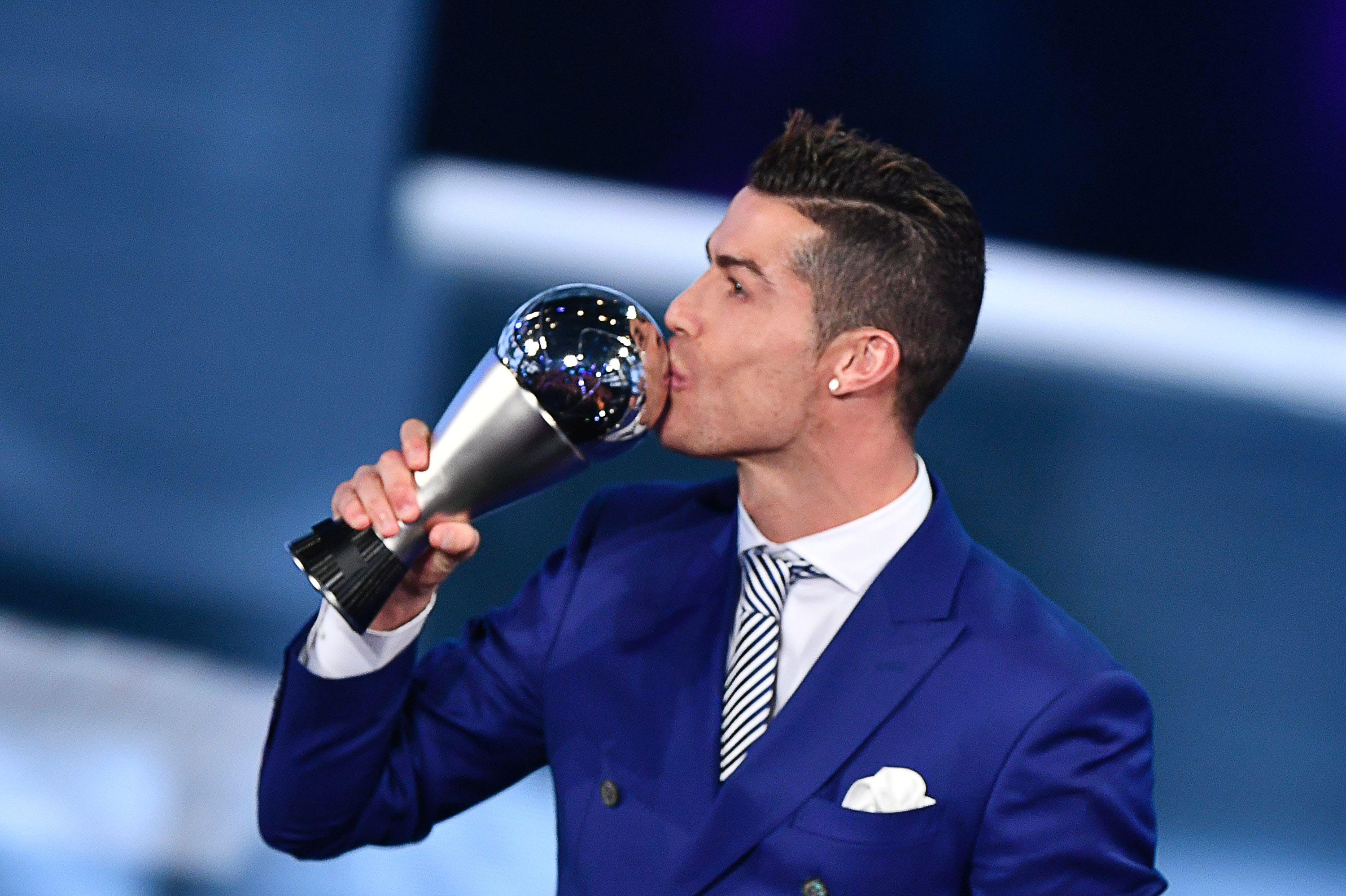 Cristiano Ronaldo Trumps Lionel Messi Wins FIFA s The Best Player Of Cristiano Ronaldo Trumps Lionel Messi Wins FIFA s The Best Player Of